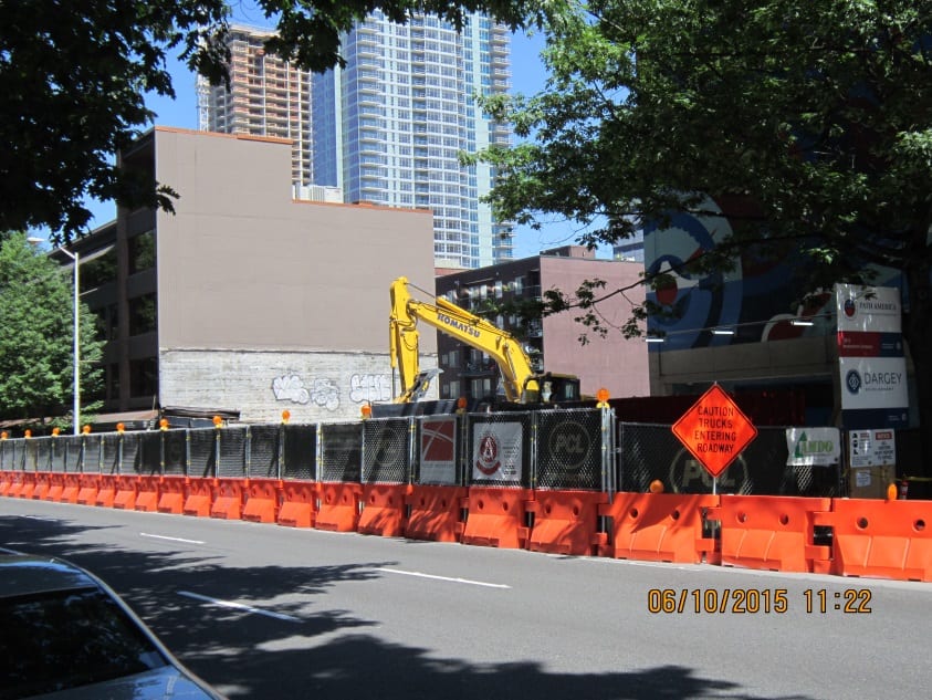 Sidewalk Closures Last Resort in New Construction Zone Rule - SDOT Blog