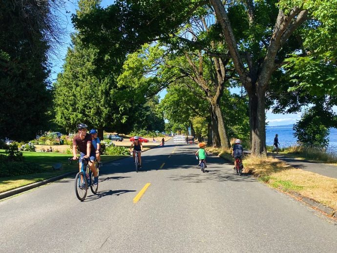 Three miles of Lake Washington Blvd will stay open to people walking ...