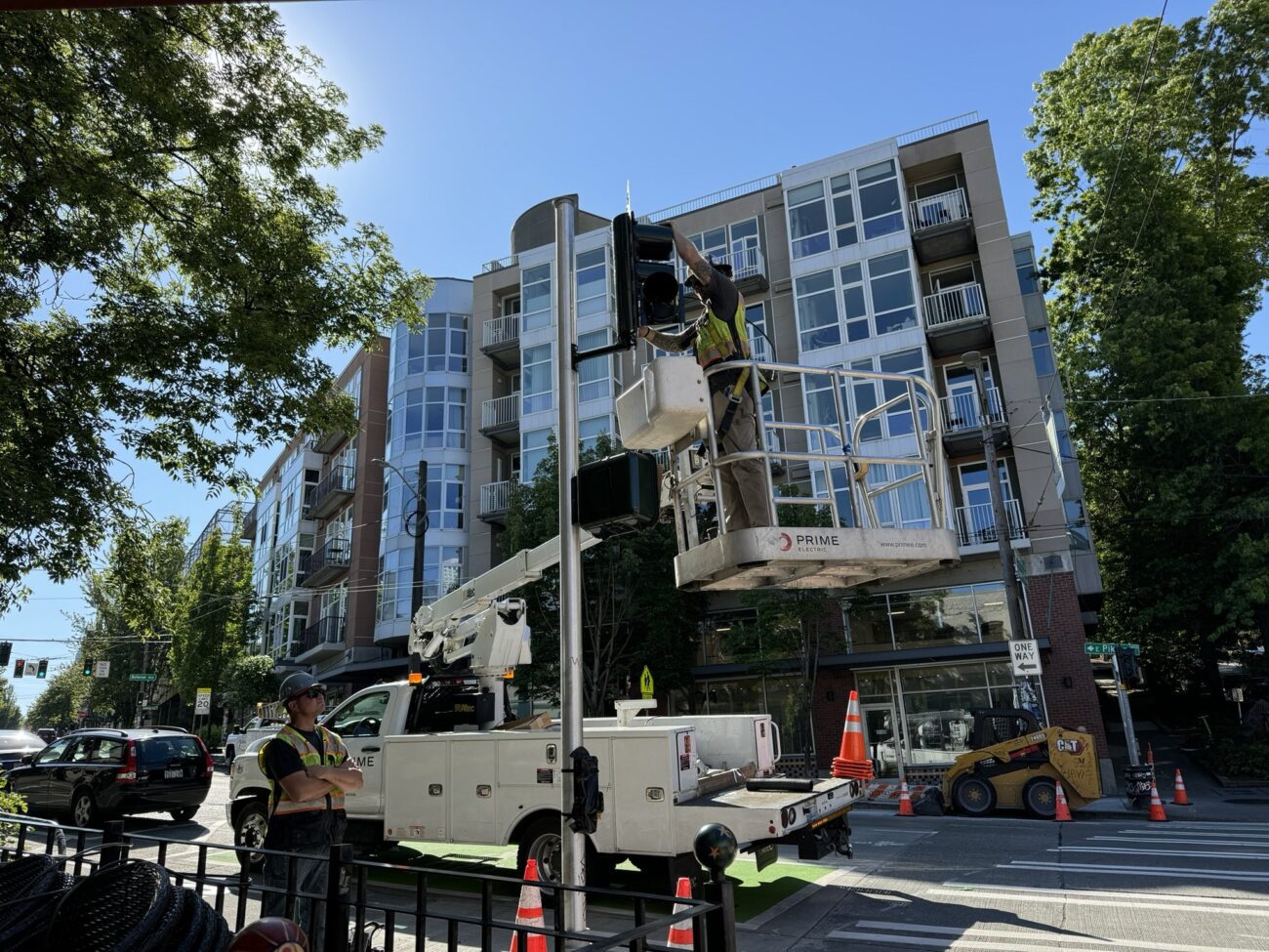 We’re continuing to improve the Melrose Ave and Pike St intersection in ...